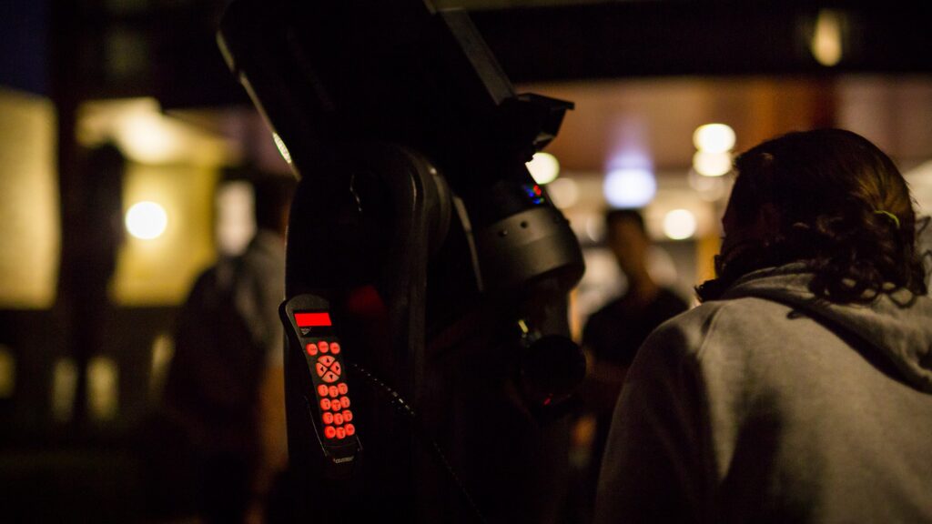 Why does the Easter date change every year? | An astronomy answer!